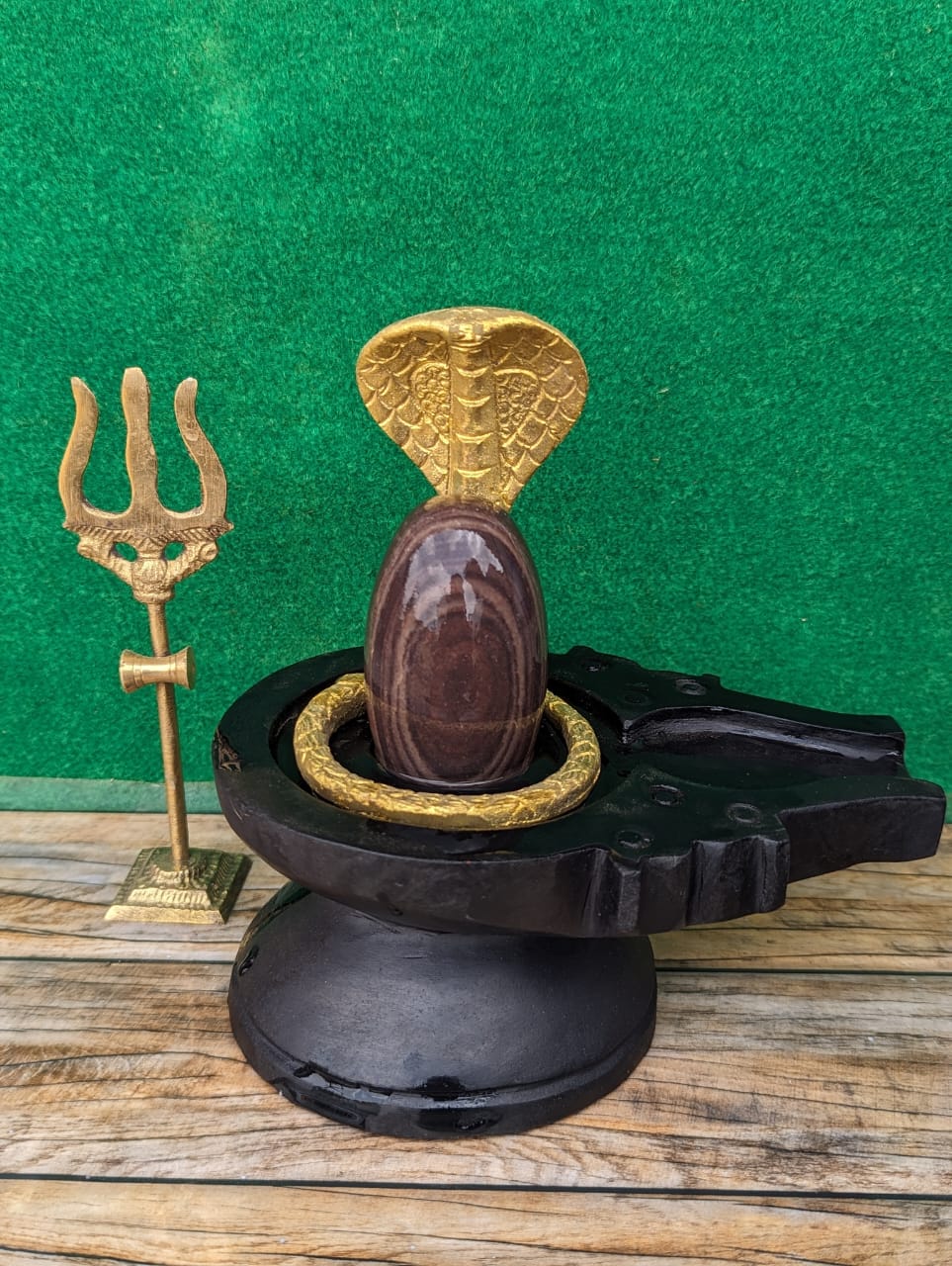 Shiva Lingam With Snake Wallpaper